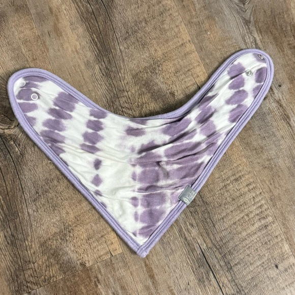 Kyte BABY | Accessories | Kyte Baby Bib In Taro Rip Tide Discontinued ...